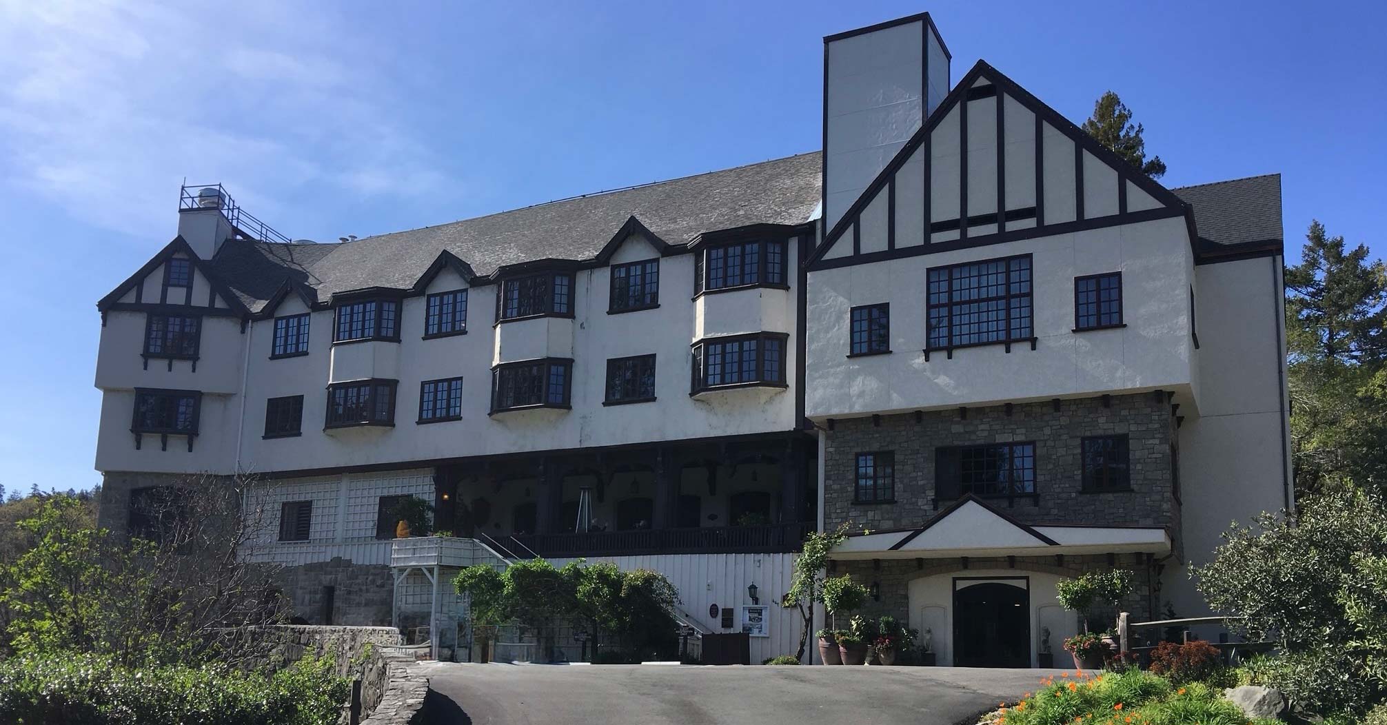 Benbow Historic Inn - Northern Lights Restoration